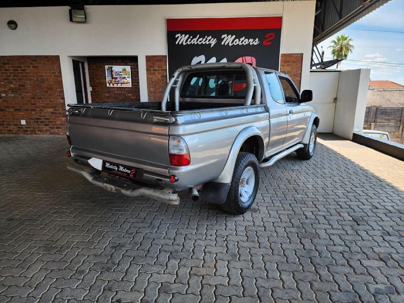 Used Mitsubishi Colt Clubcab 3000i Single-Cab for sale in North West ...