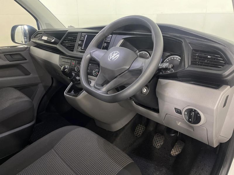 Used Volkswagen Transporter T6.1 CrewBus 2.0 TDI (81kW) LWB 10-seat for ...
