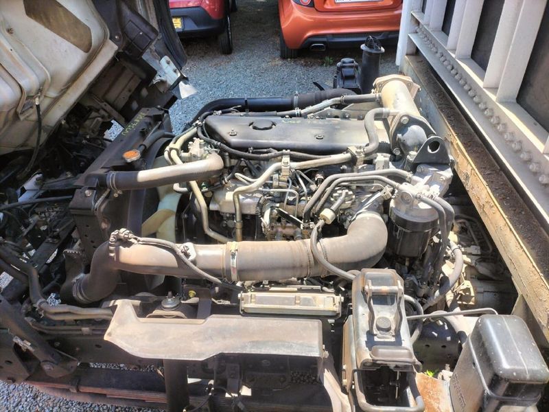 Used Isuzu NQR 500 Amt F/c C/c for sale in North West Province - Cars ...
