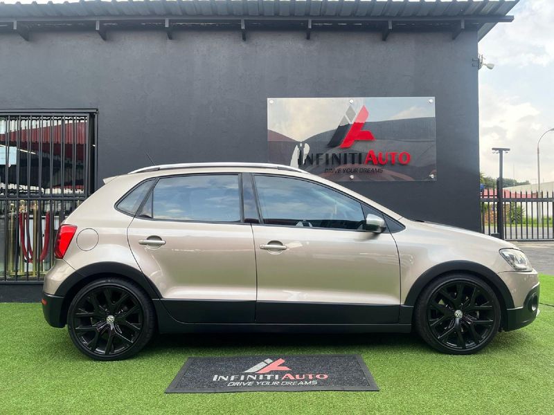 Used Volkswagen Polo Cross 1.2 TSI for sale in Gauteng - Cars.co.za (ID ...