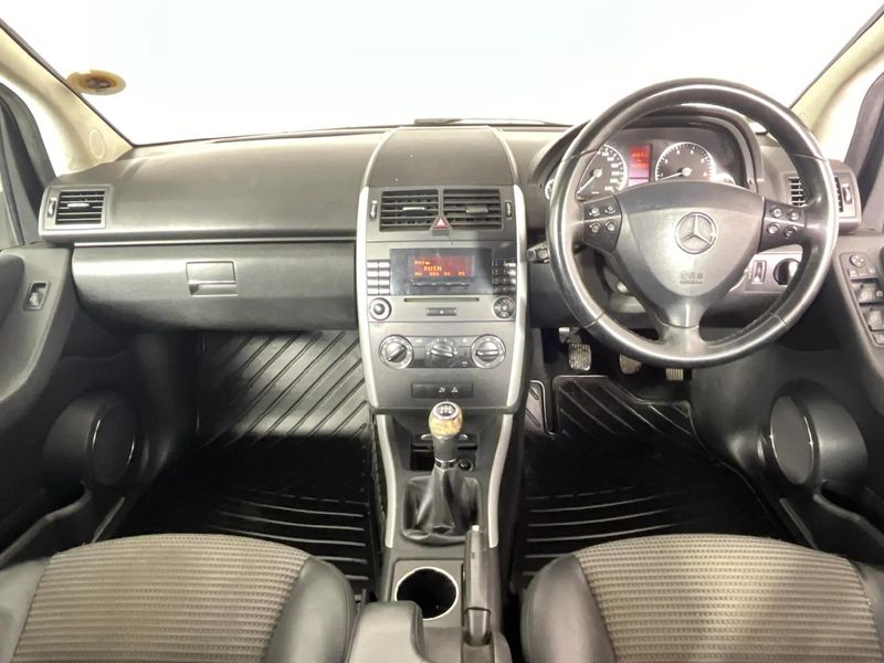 Used Mercedes-Benz A-Class A 170 Avantgarde for sale in Kwazulu Natal ...