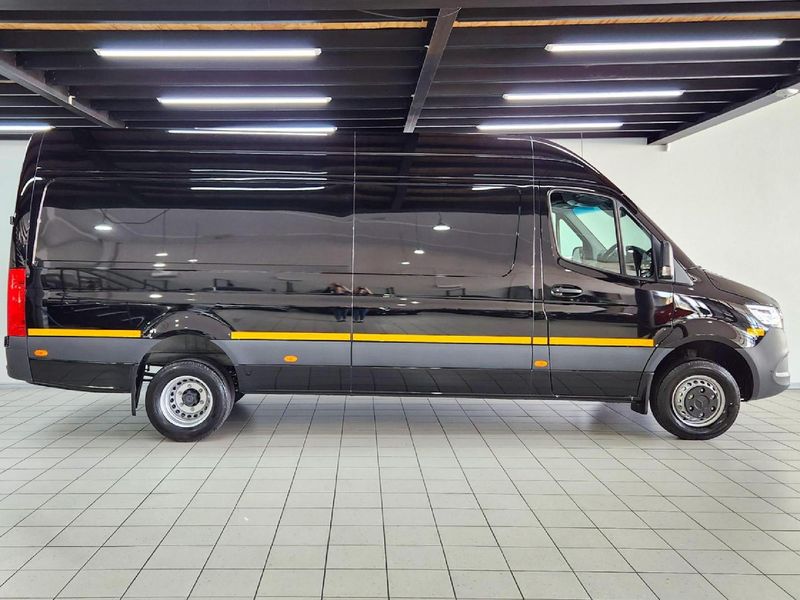 Used Mercedes-Benz Sprinter 517 2.0 CDI Long Panel Van for sale in ...