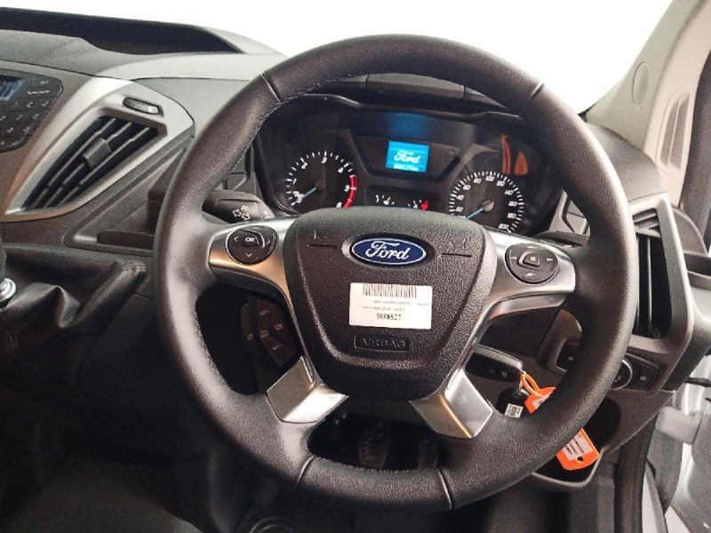 Used Ford Transit Custom 2.2 TDCi Ambiente LWB 92kW Panel Van for sale ...