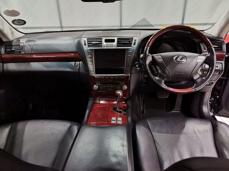 Used Lexus LS 600h L for sale in Mpumalanga - Cars.co.za (ID::9326128)
