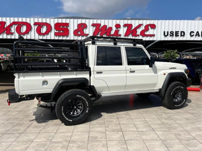 Used Toyota Land Cruiser 79 2.8 GD-6 Auto Double-Cab for sale in ...