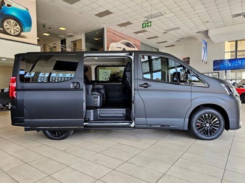 New Toyota Quantum 2.8 VX 6-seat for sale in Gauteng - Cars.co.za (ID ...