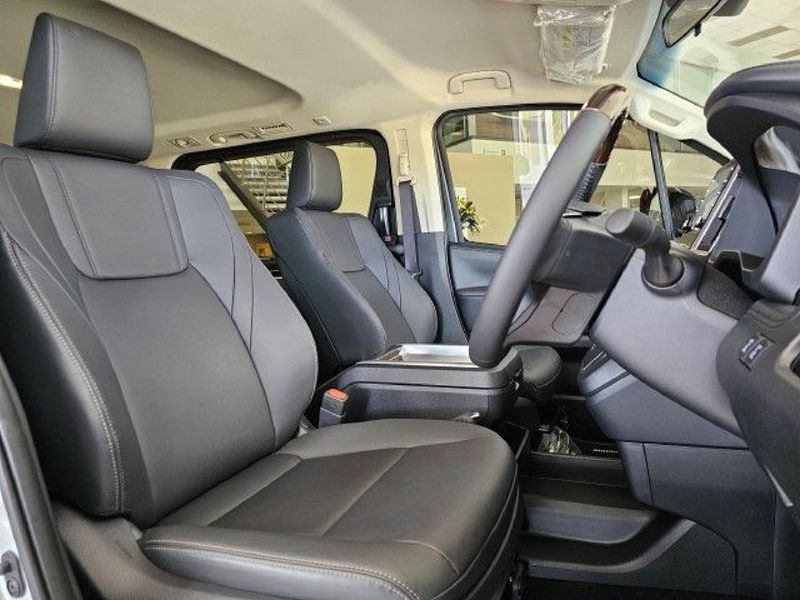 New Toyota Quantum 2.8 VX 6-seat for sale in Gauteng - Cars.co.za (ID ...