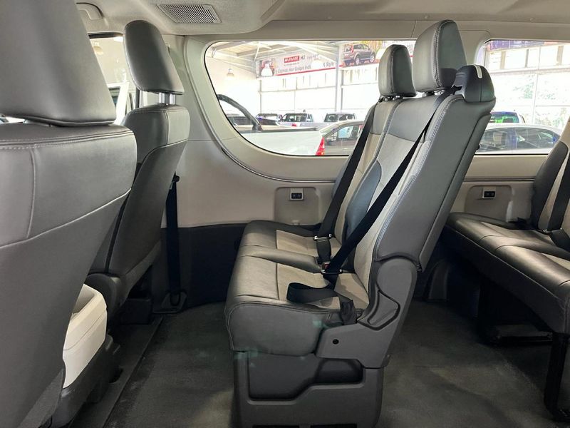 Used Toyota Quantum 2.8 GL 11-seat for sale in Gauteng - Cars.co.za (ID ...