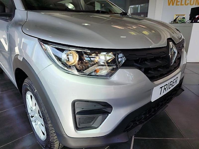 Used Renault Triber 1.0 Expression for sale in Kwazulu Natal - Cars.co ...