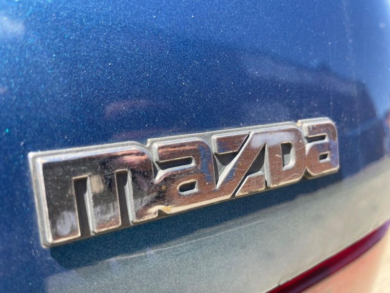 Used Mazda 323 130 Sting Sedan for sale in Gauteng - Cars.co.za (ID ...