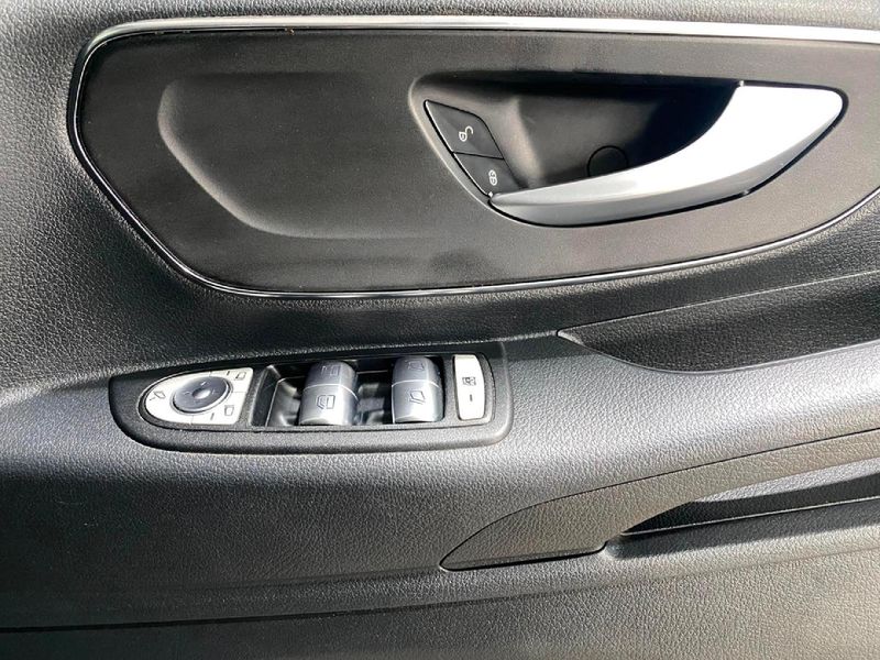 Used Mercedes-Benz Vito 116 2.2 CDI Tourer Select XL Auto for sale in ...