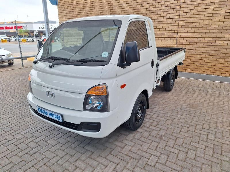 Used Hyundai H100 Bakkie 2.6D Dropside for sale in Gauteng - Cars.co.za ...