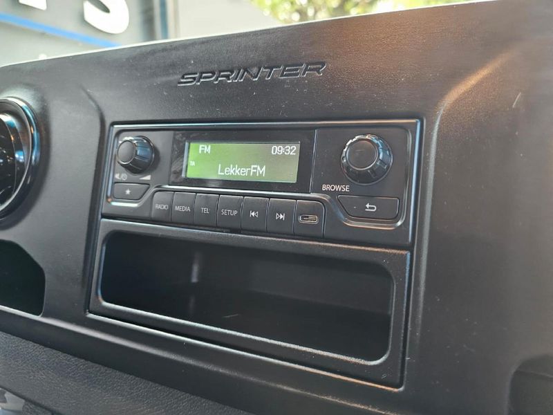 Used Mercedes-Benz Sprinter 516 2.0 CDI Inkanyezi E3 23 Seat B/S for ...