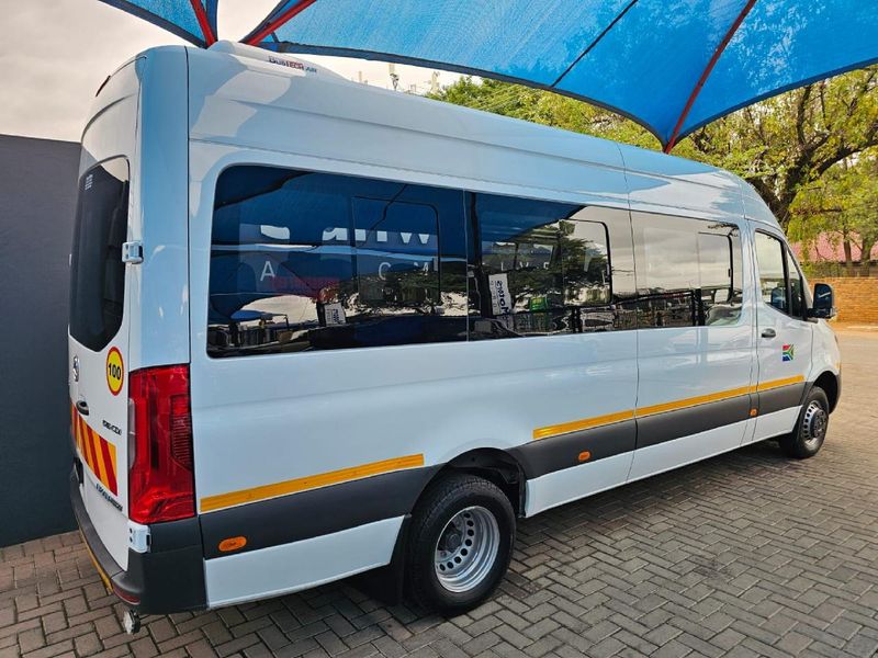 Used Mercedes-Benz Sprinter 516 2.0 CDI Inkanyezi E3 23 Seat B/S for ...