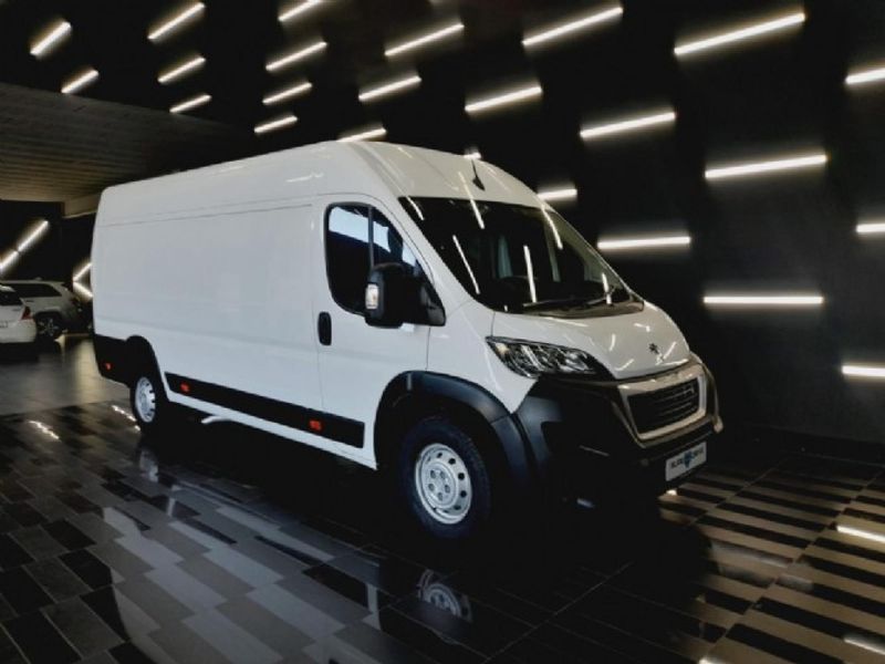 Used Peugeot Boxer L4H2 2.2HDi BVM6 Puma 4TON F/C P/V for sale in ...