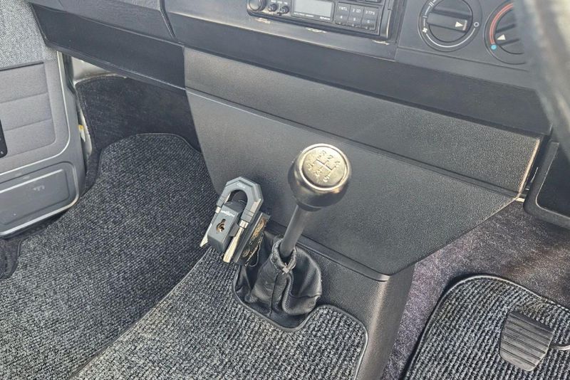 Used Volkswagen Kombi Microbus 2.5i for sale in Gauteng - Cars.co.za ...