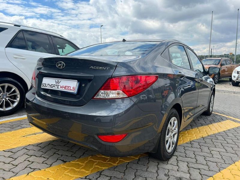 Used Hyundai Accent 1.6 GL | Motion for sale in Gauteng - Cars.co.za ...