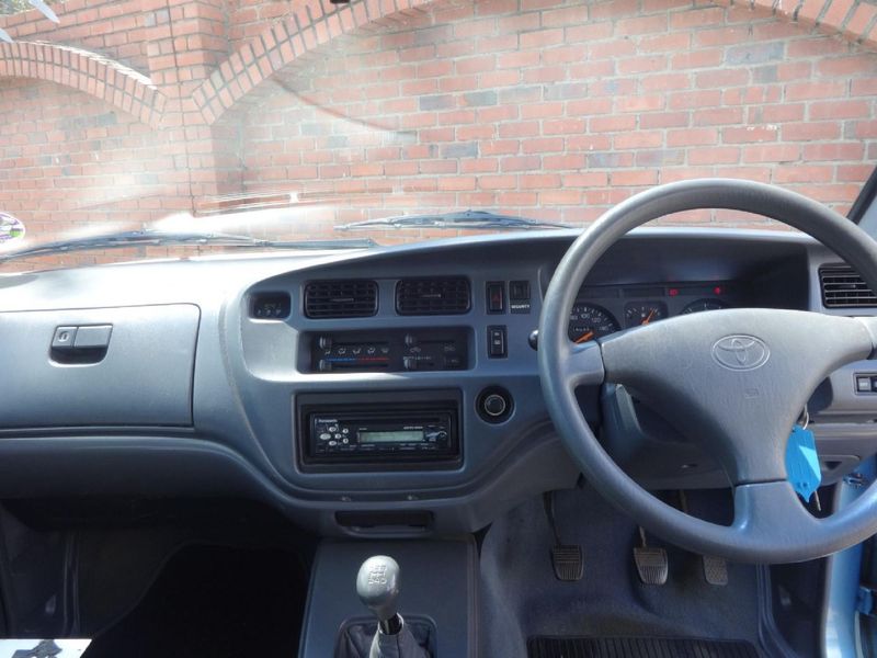 Used Toyota Condor 2400i Estate TE for sale in Gauteng - Cars.co.za (ID ...