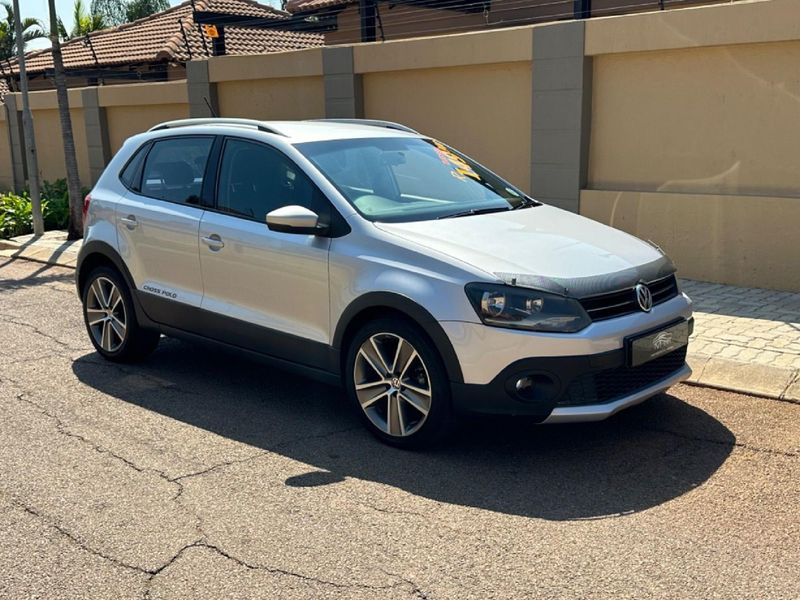 Used Volkswagen Polo 1.6 TDI Cross for sale in Gauteng - Cars.co.za (ID ...
