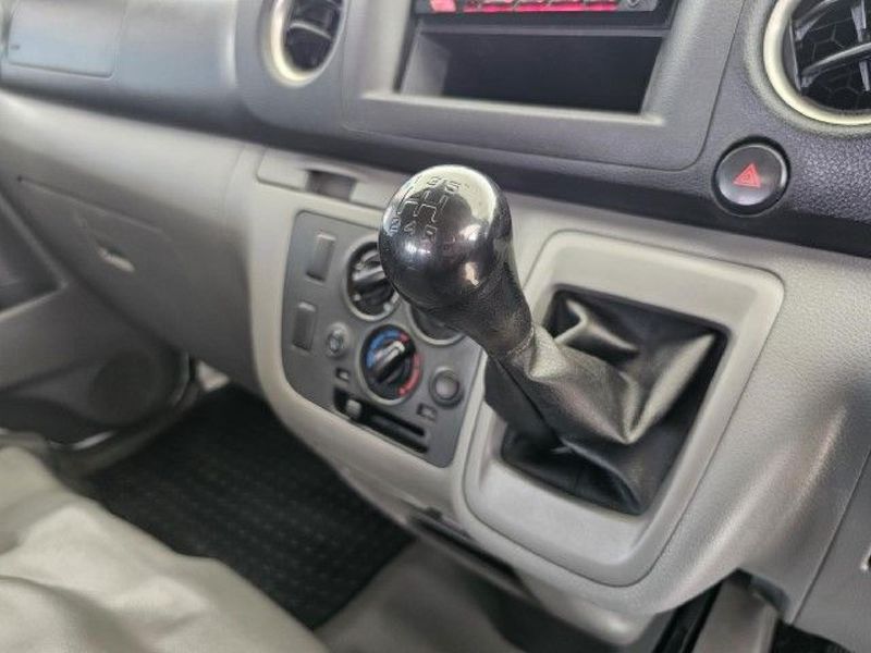 Used Nissan NV350 2.5 16-seat Impendulo for sale in Gauteng - Cars.co ...