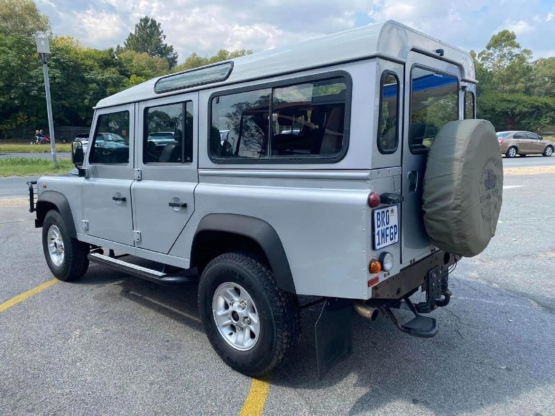 Used Land Rover Defender 110 Puma Station Wagon for sale in Gauteng ...