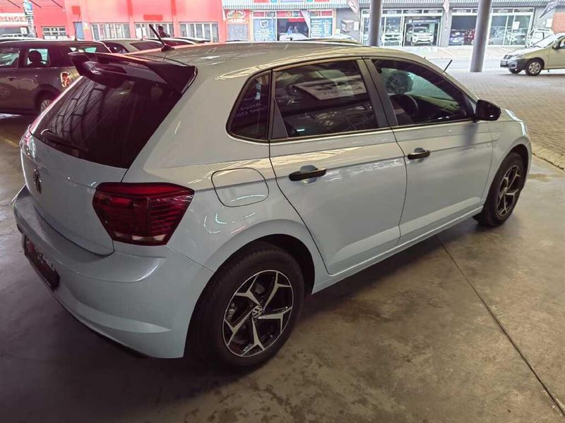 Used Volkswagen Polo 1.6 Conceptline 5-dr for sale in Free State - Cars ...
