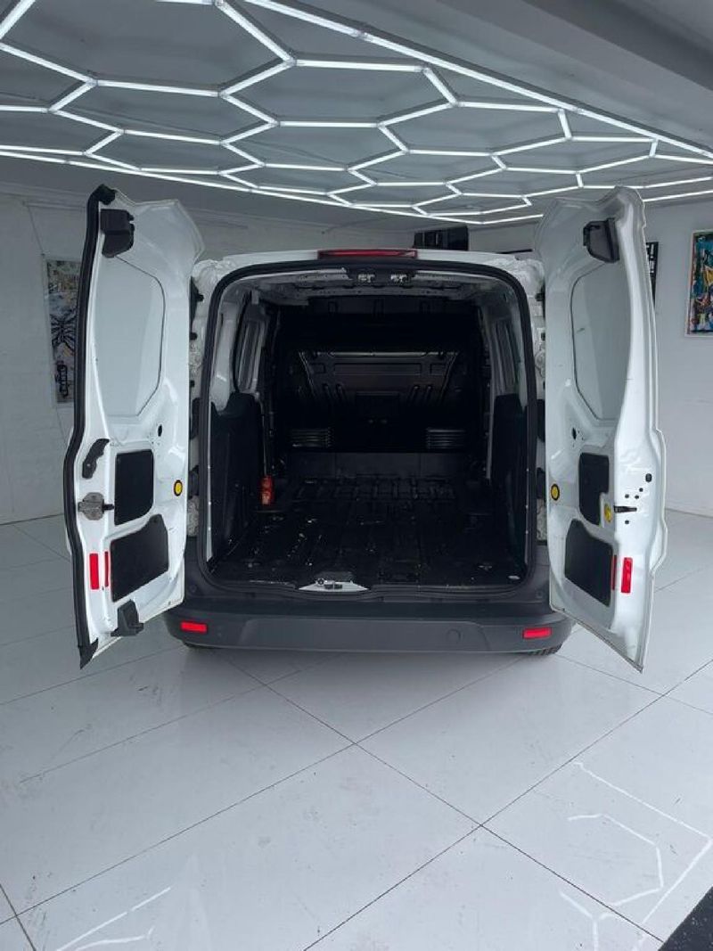 Used Ford Transit Connect 1.5 TDCi Ambiente LWB Panel Van for sale in ...