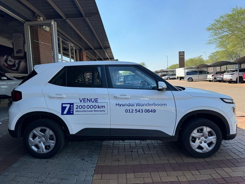 Used Hyundai Venue 1.2 Motion Cargo Panel Van for sale in Gauteng ...