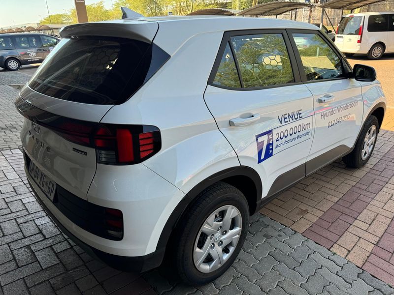 Used Hyundai Venue 1.2 Motion Cargo Panel Van for sale in Gauteng ...