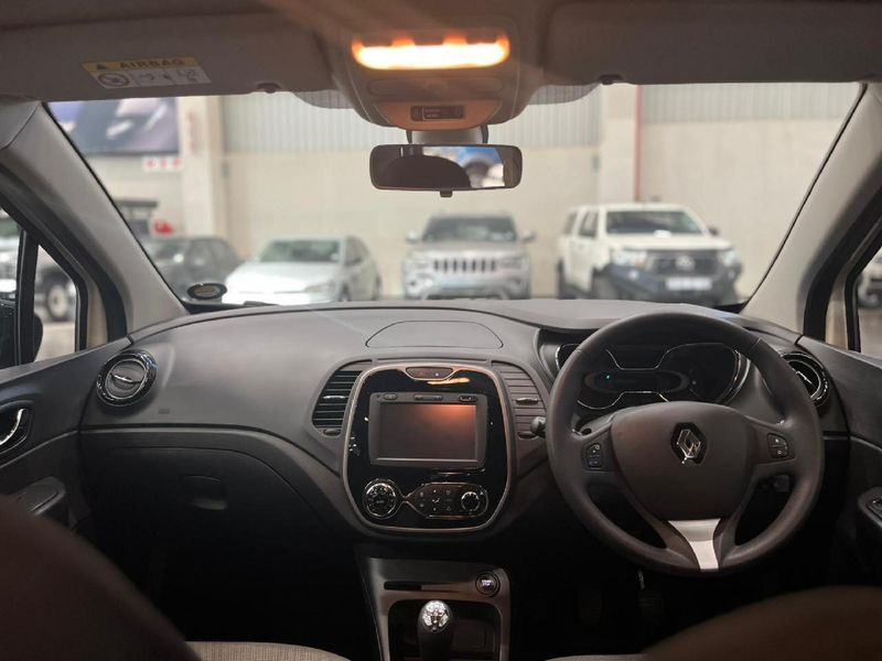 Used Renault Captur 900T Expression (66kW) for sale in Gauteng - Cars ... Used Renault Captur 900T Expression (66kW) for sale in Gauteng - Cars ...