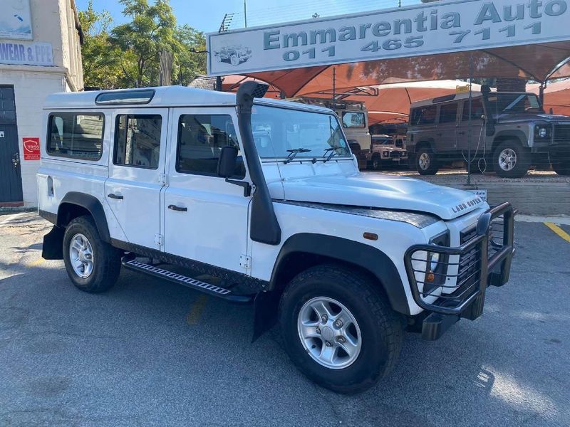 Used Land Rover Defender 110 Puma Station Wagon for sale in Gauteng ...