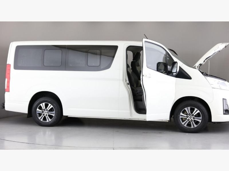 Used Toyota Quantum 2.8 GL 11-seat for sale in Western Cape - Cars.co ...