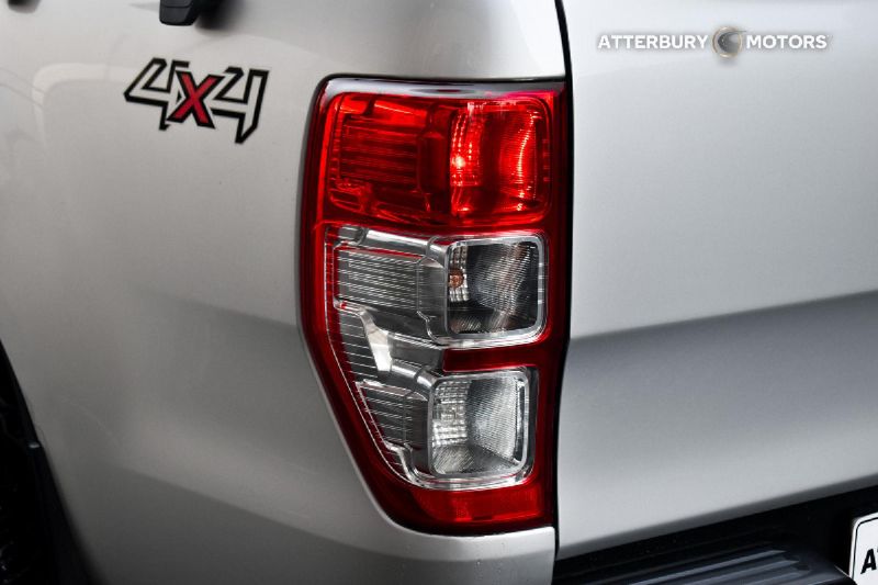 Used Ford Ranger 3.2 TDCi XLT 4x4 Auto Double-Cab for sale in Gauteng ...