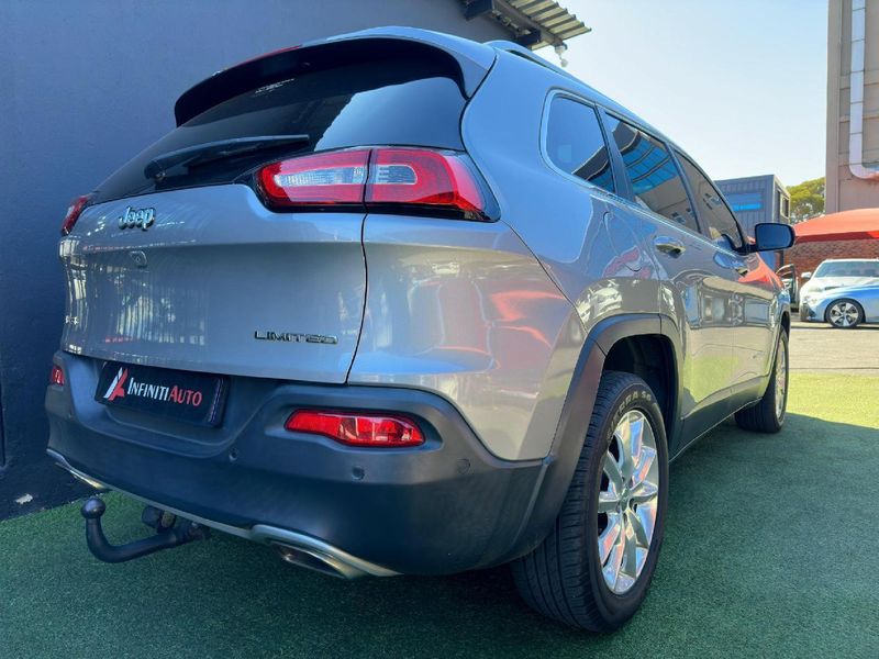 Used Jeep Cherokee 3.2 Limited AWD Auto for sale in Gauteng - Cars.co ...