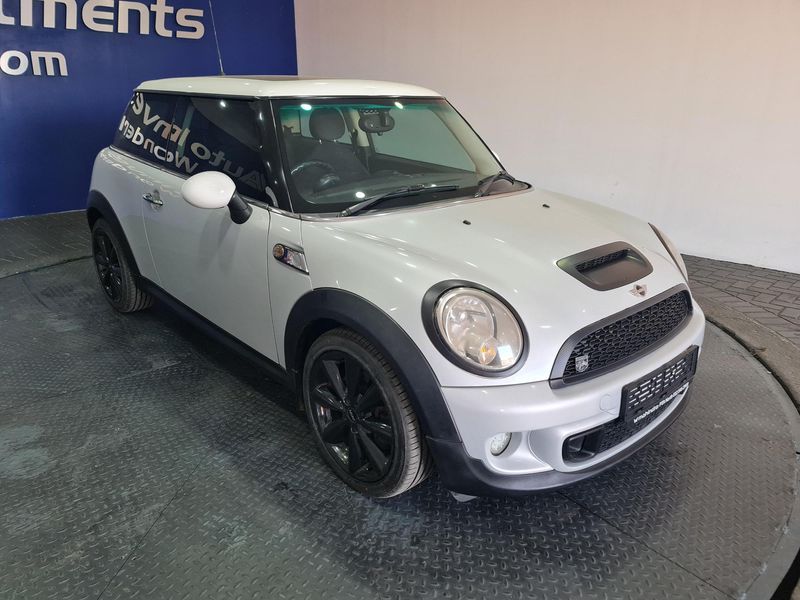 Used MINI Hatch Cooper S for sale in Gauteng - Cars.co.za (ID::9598476)