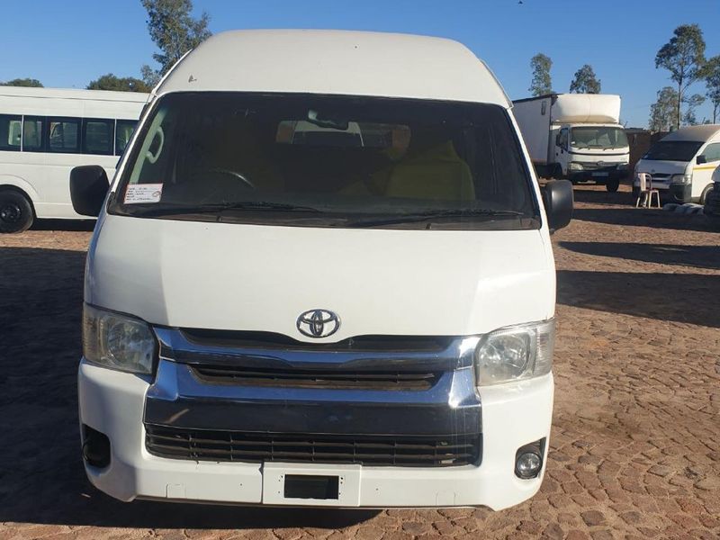 Used Toyota Quantum 2.7 Sesfikile 16-seat for sale in Gauteng - Cars.co ...