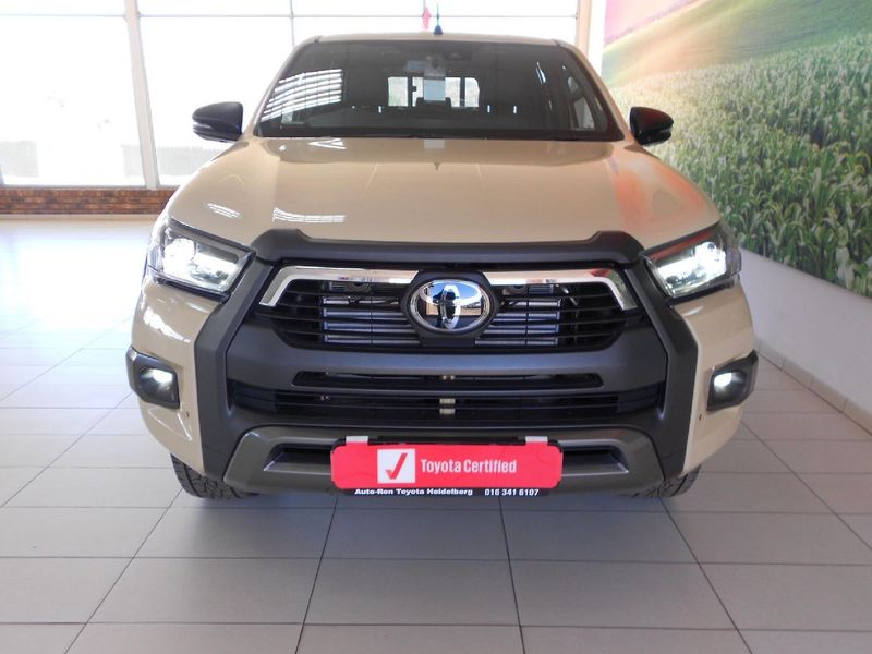 Used Toyota Hilux 2.8 GD-6 Raised Body Legend Auto Double-Cab beige for ...