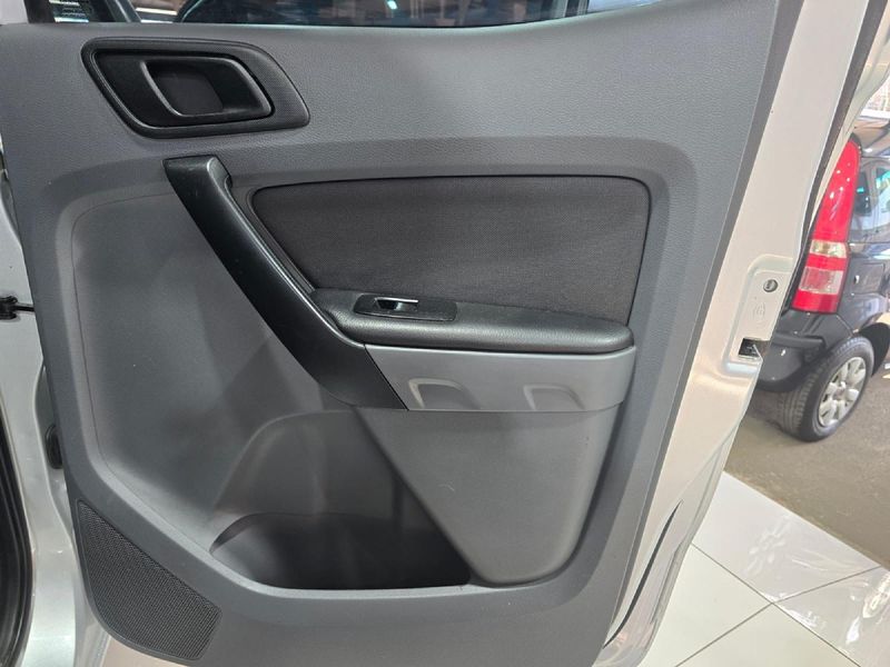 Used Ford Ranger 2.2 TDCi XL Double-Cab (Rent to Own available) for ...