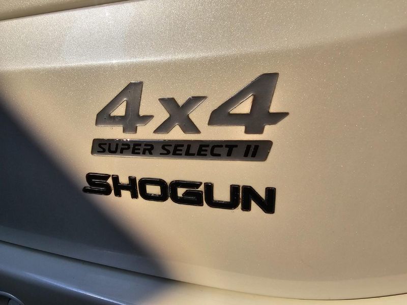 Used Mitsubishi Pajero Sport 2.4D 4x4 Shogun Auto for sale in Gauteng ...