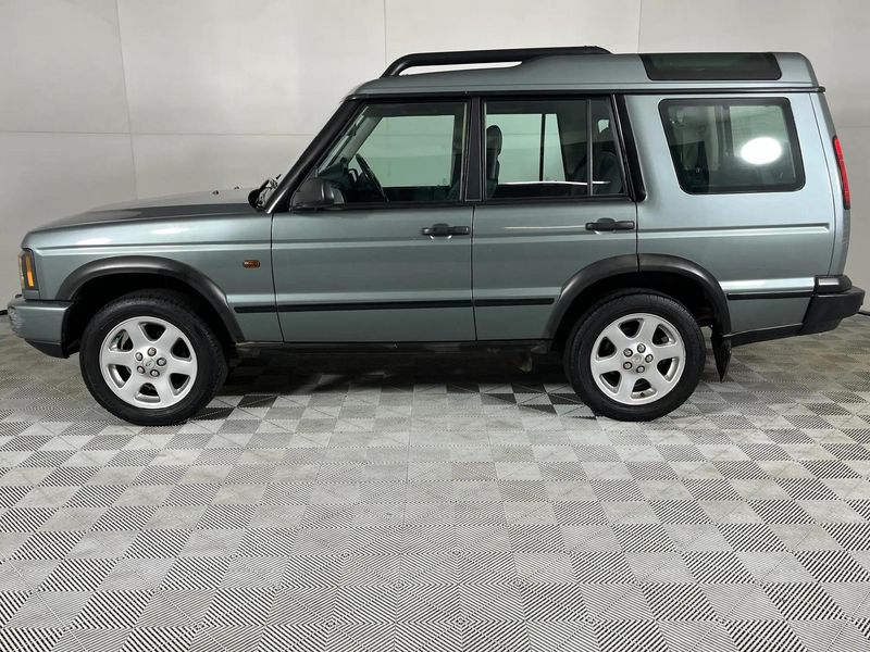 Used Land Rover Discovery V8 ES Auto for sale in Gauteng - Cars.co.za ...