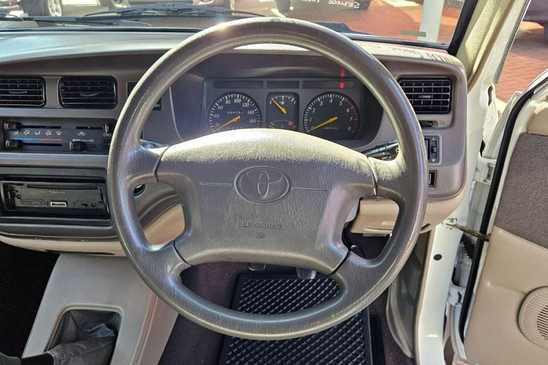 Used Toyota Condor 2400i Estate TX for sale in Gauteng - Cars.co.za (ID ...