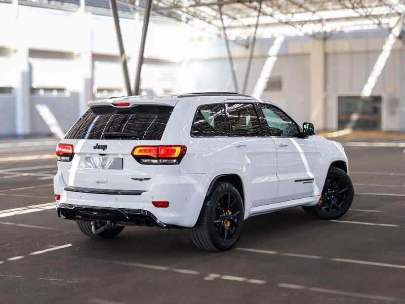 Used Jeep Grand Cherokee 6.2 S|C Trackhawk for sale in Gauteng - Cars ...