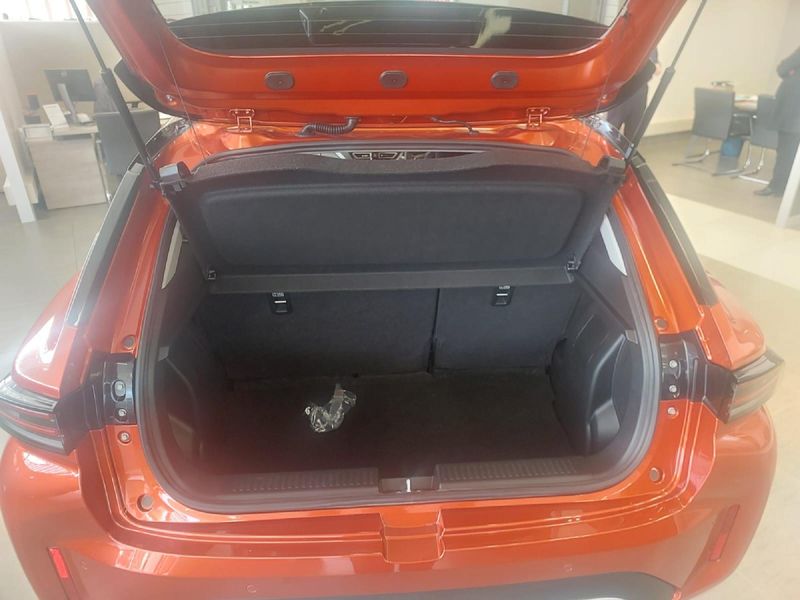 New Toyota Starlet Cross 1.5XR for sale in Gauteng - Cars.co.za (ID ...