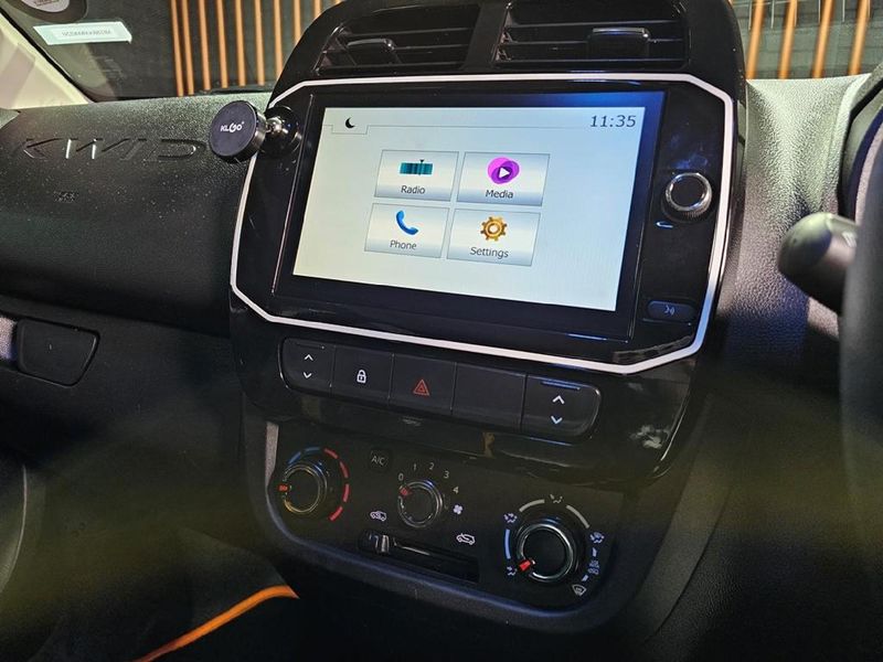 Used Renault Kwid 1.0 Climber Auto for sale in Gauteng - Cars.co.za (ID ...