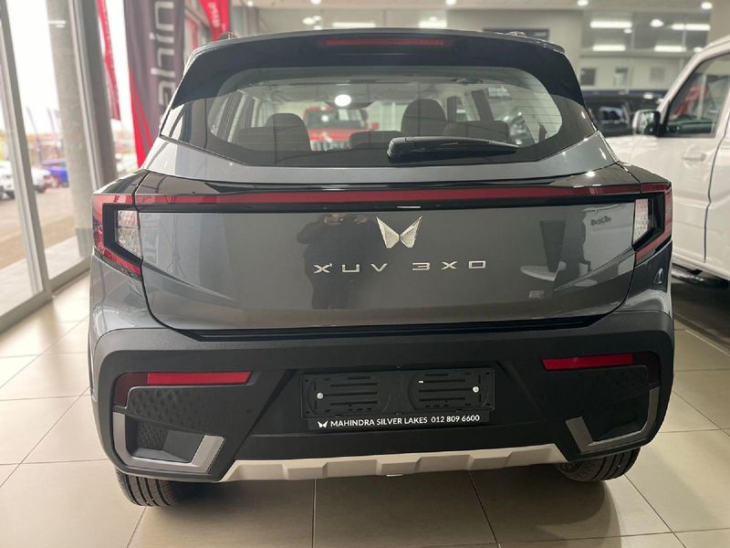 New Mahindra XUV 3XO 3X0 1.2 AX5 MT for sale in Gauteng - Cars.co.za ...