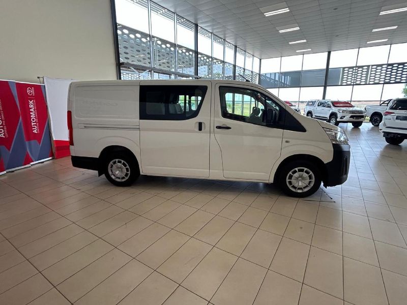 Used Toyota Quantum 2.8 LWB CrewCab Panel Van for sale in Gauteng ...