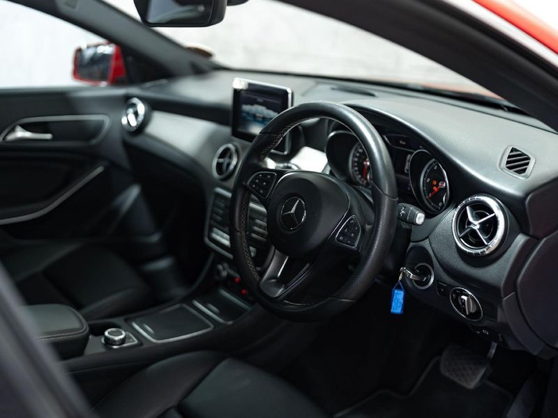 Used Mercedes-Benz CLA CLA 220d Auto for sale in Gauteng - Cars.co.za ...