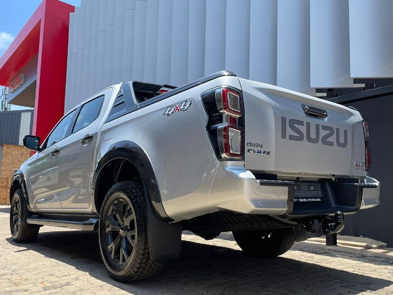 New Isuzu D-Max 3.0 DDI V-Cross HR 4x4 Auto Double-Cab for sale in ...