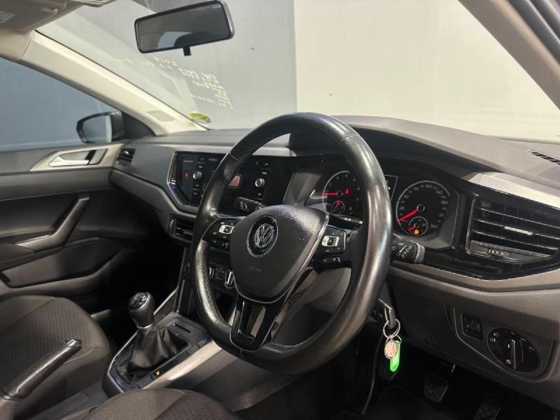 Used Volkswagen Polo 1.0 TSI R-LINE for sale in Gauteng - Cars.co.za ...