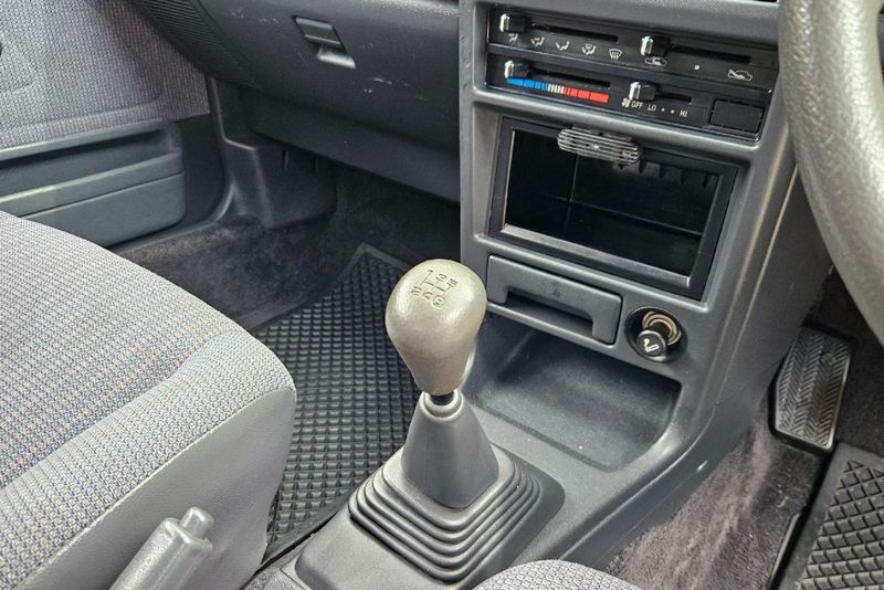 Used Toyota Conquest 1600 RS for sale in Gauteng - Cars.co.za (ID::9880335)